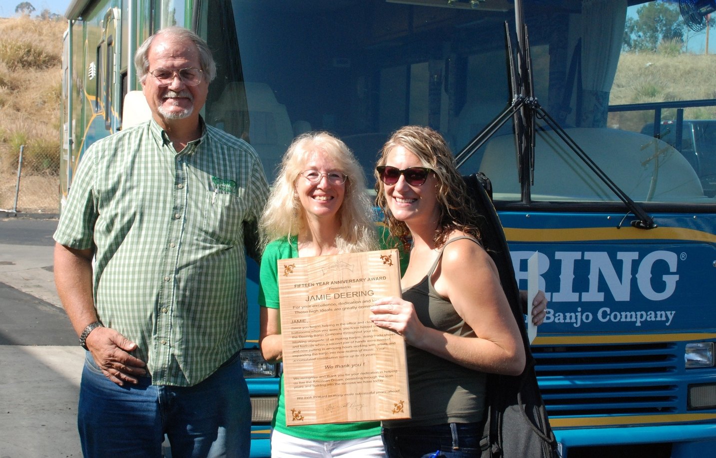 Deering #banjobus hits the road!