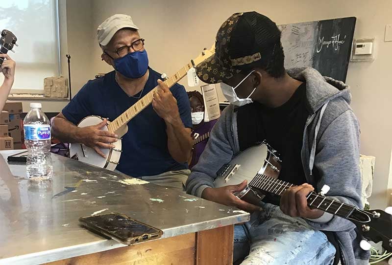 Holidays Come Early For Black Banjo Reclamation Project