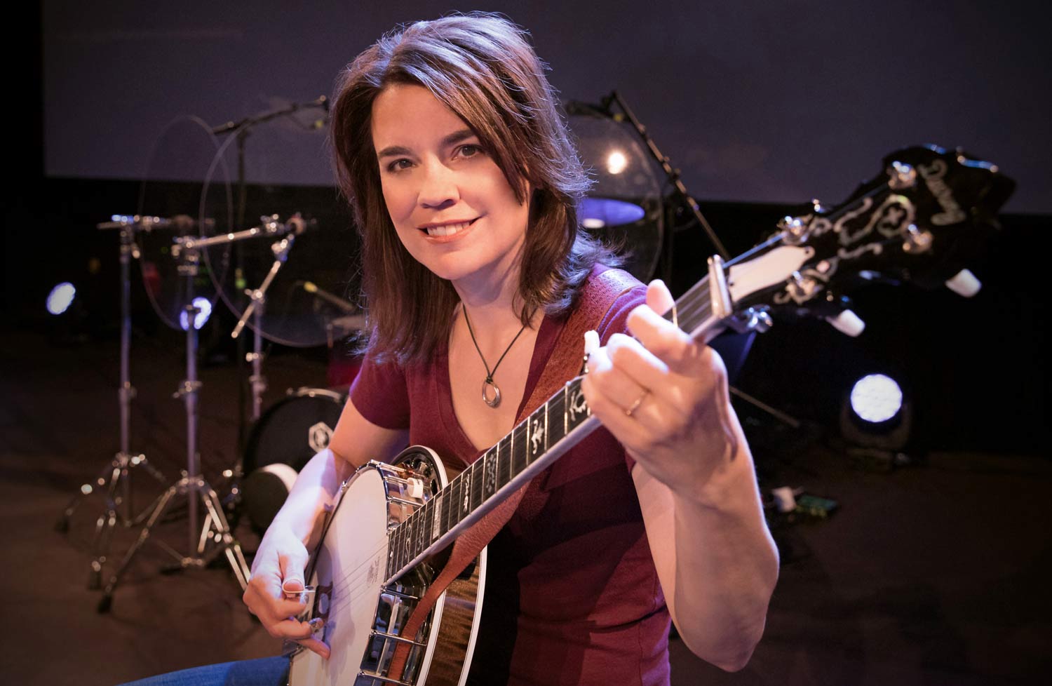 Welcome Kristin Scott Benson To The Deering Family Of Artists